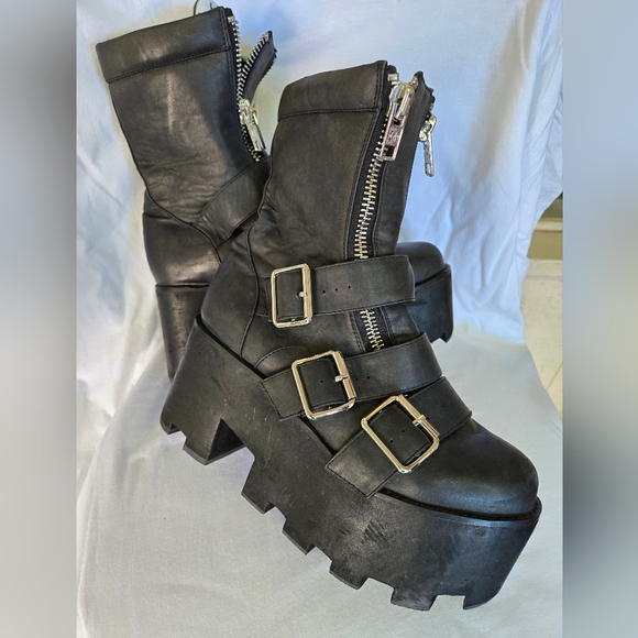 Current Mood | Shoes | Current Mood Dolls Kill Made In Hell Boots Size ...